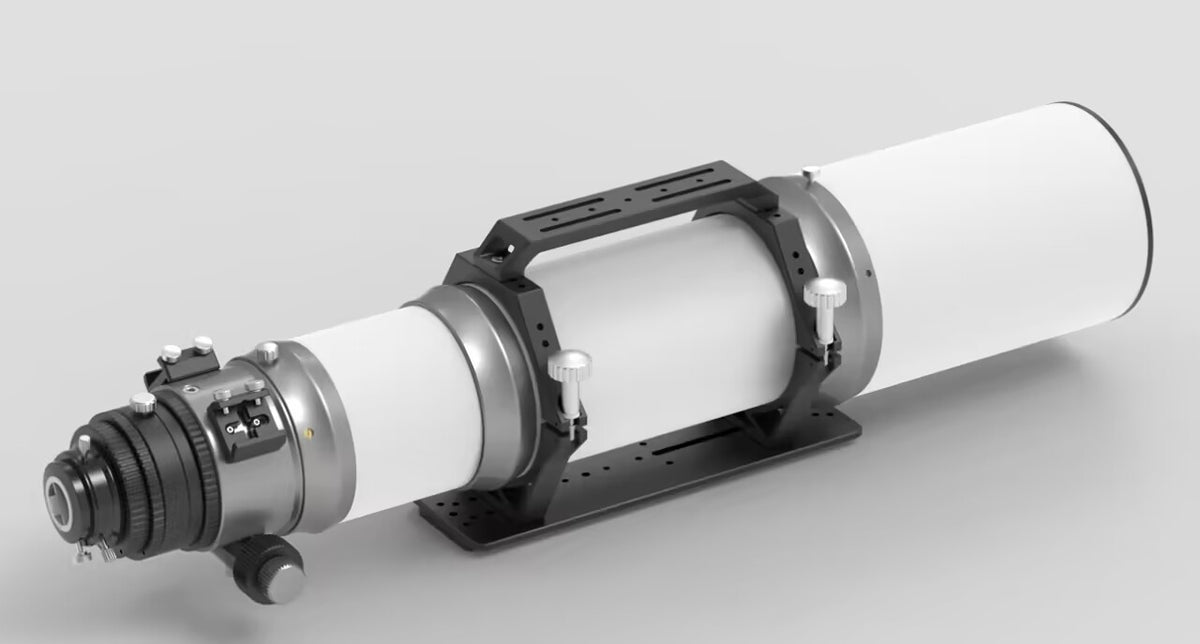 Astro-Tech AT130EDX f/7 FCD100 ED Triplet APO — Astronomics