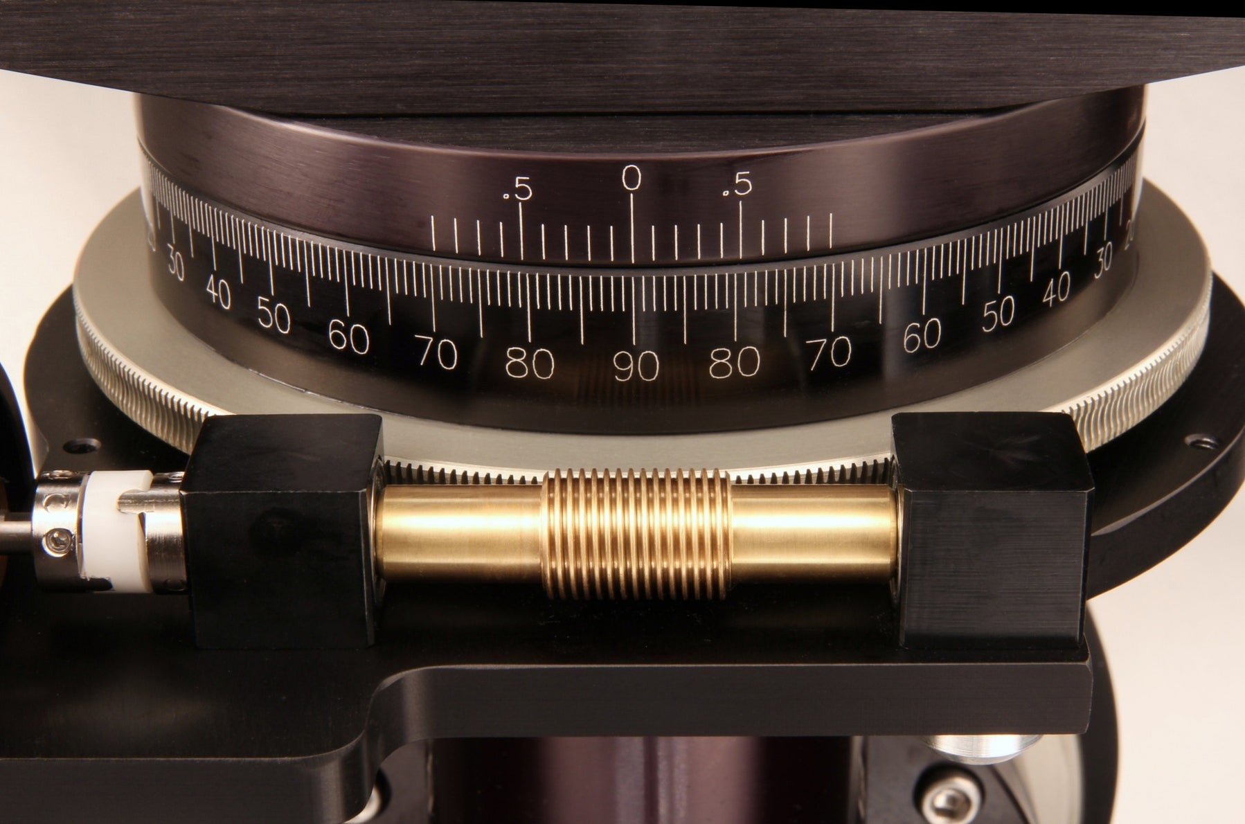 Losmandy GM811GHD Computerized GoTo Equatorial Mount with HD Folding ...