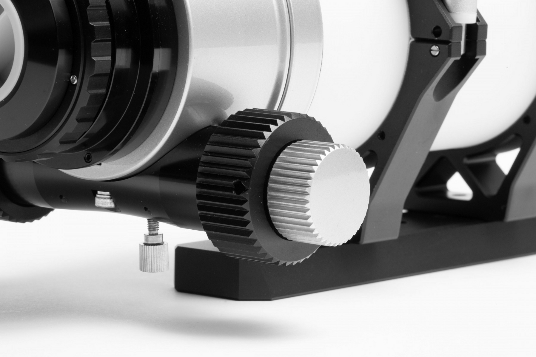 Astro-Tech AT80EDL Refractor OTA FCD-100 and Lanthanum f/7 Doublet ...
